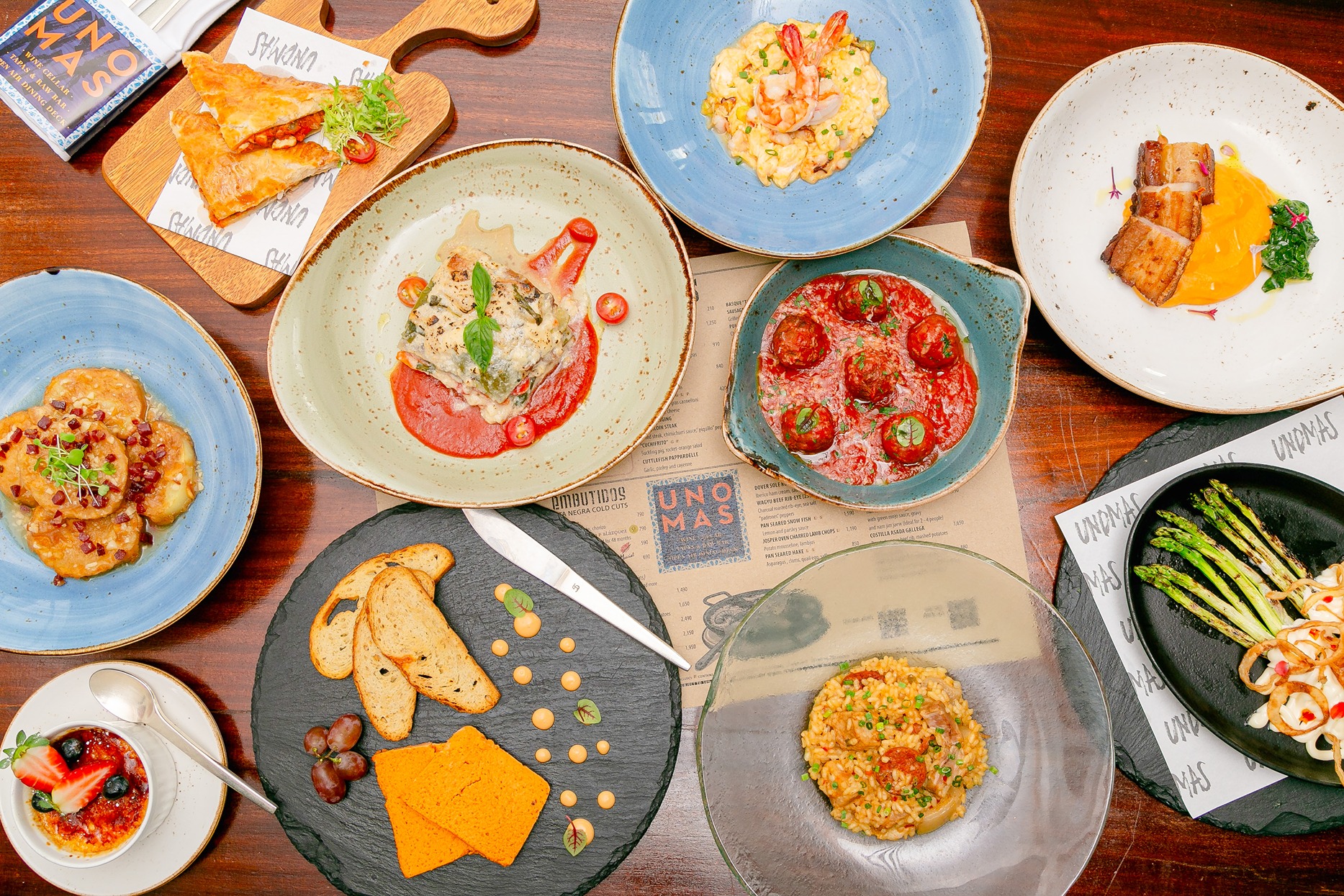 UNOMAS Bangkok - Spanish Restaurant & Tapas Bar